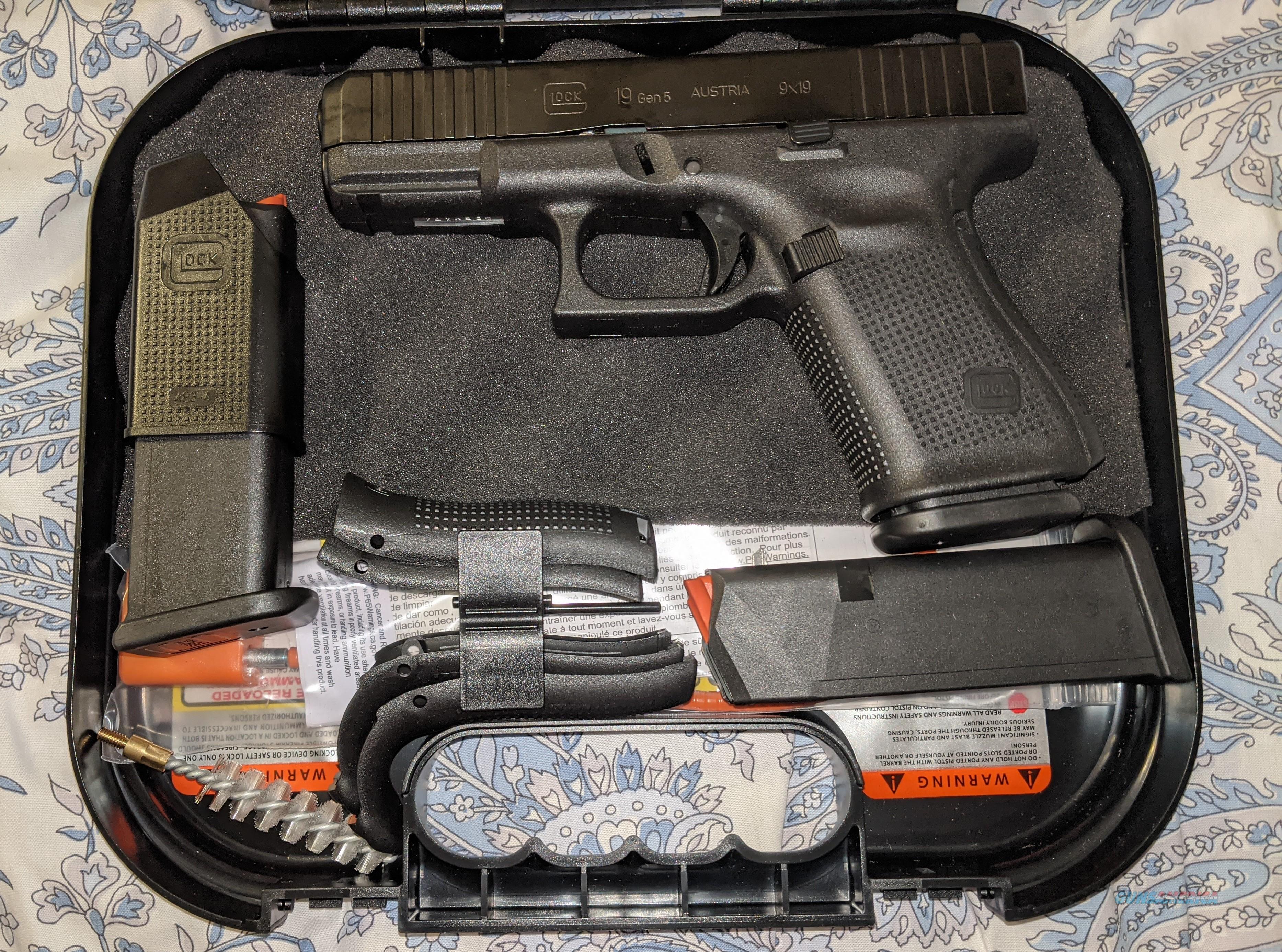 Glock 19 Generation 5 for sale at Gunsamerica.com: 939380424